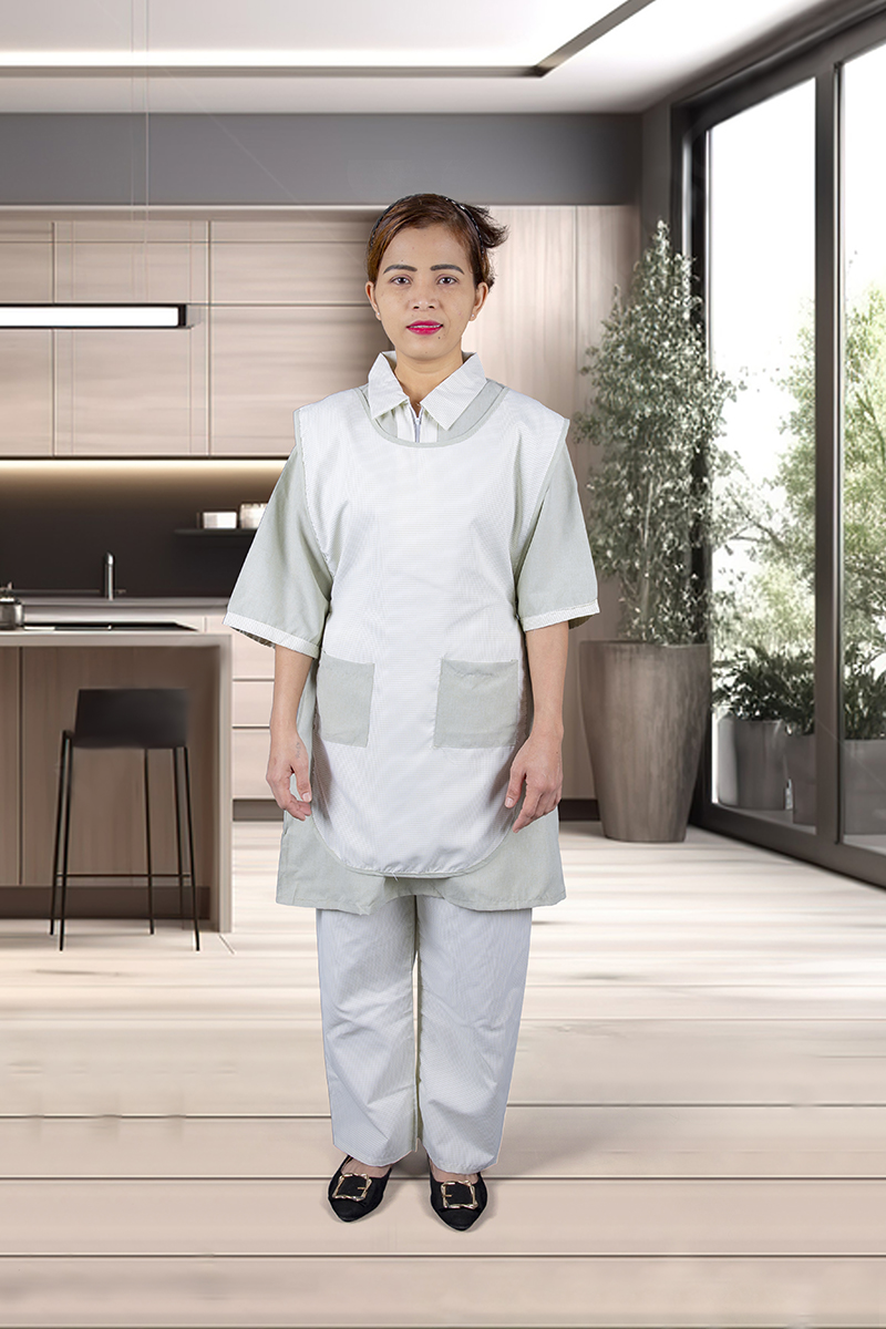 A 3-piece maid's uniform, plain fabric, short sleeves, an open collar ...